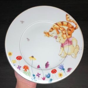 Disney | Dining | Disney Winnie The Pooh Tigger Spring Theme Plate ...